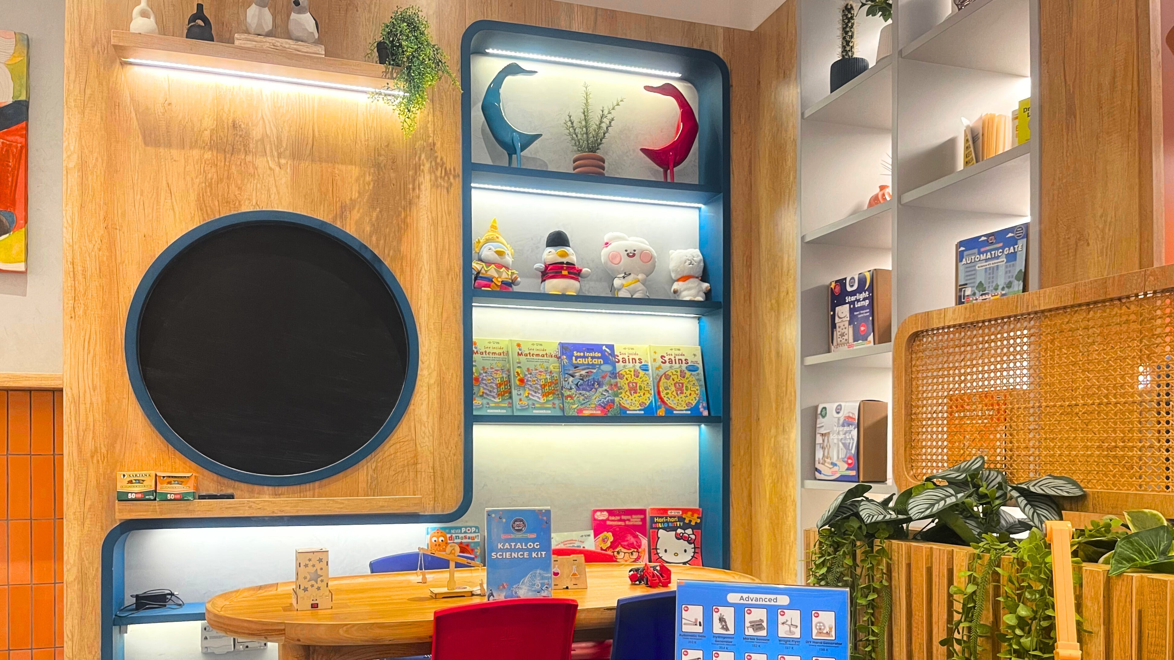 Kids Corner at Estella Kemang Restaurant: A Comfortable Space for Kids ...